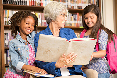 Teaching Kids to Help Others in the Community | La Paloma Academy ...